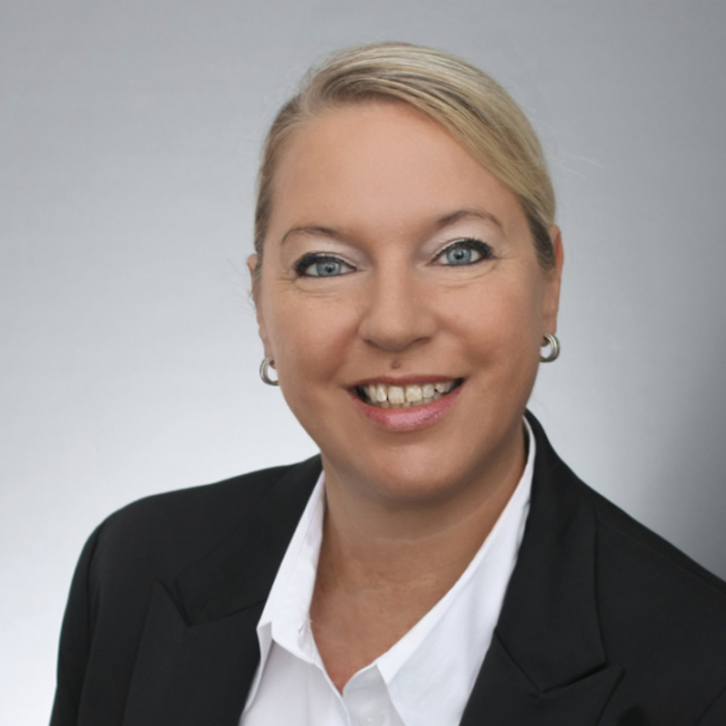 Ellen von Büldring - Executive Assistant / Technisches Property Management - RED SQUARE GmbH | XING