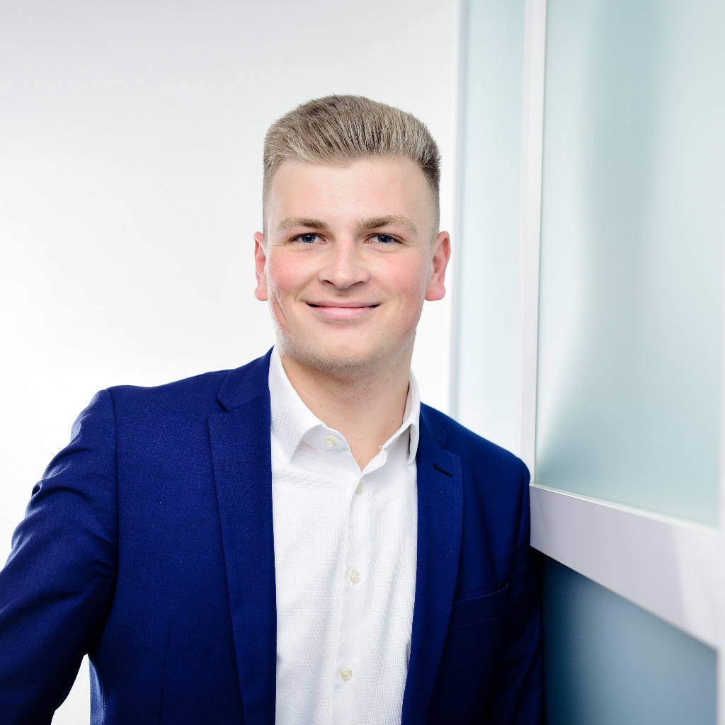 Robin Rösler - Immobilienwirtschaft - EBZ Business School | XING