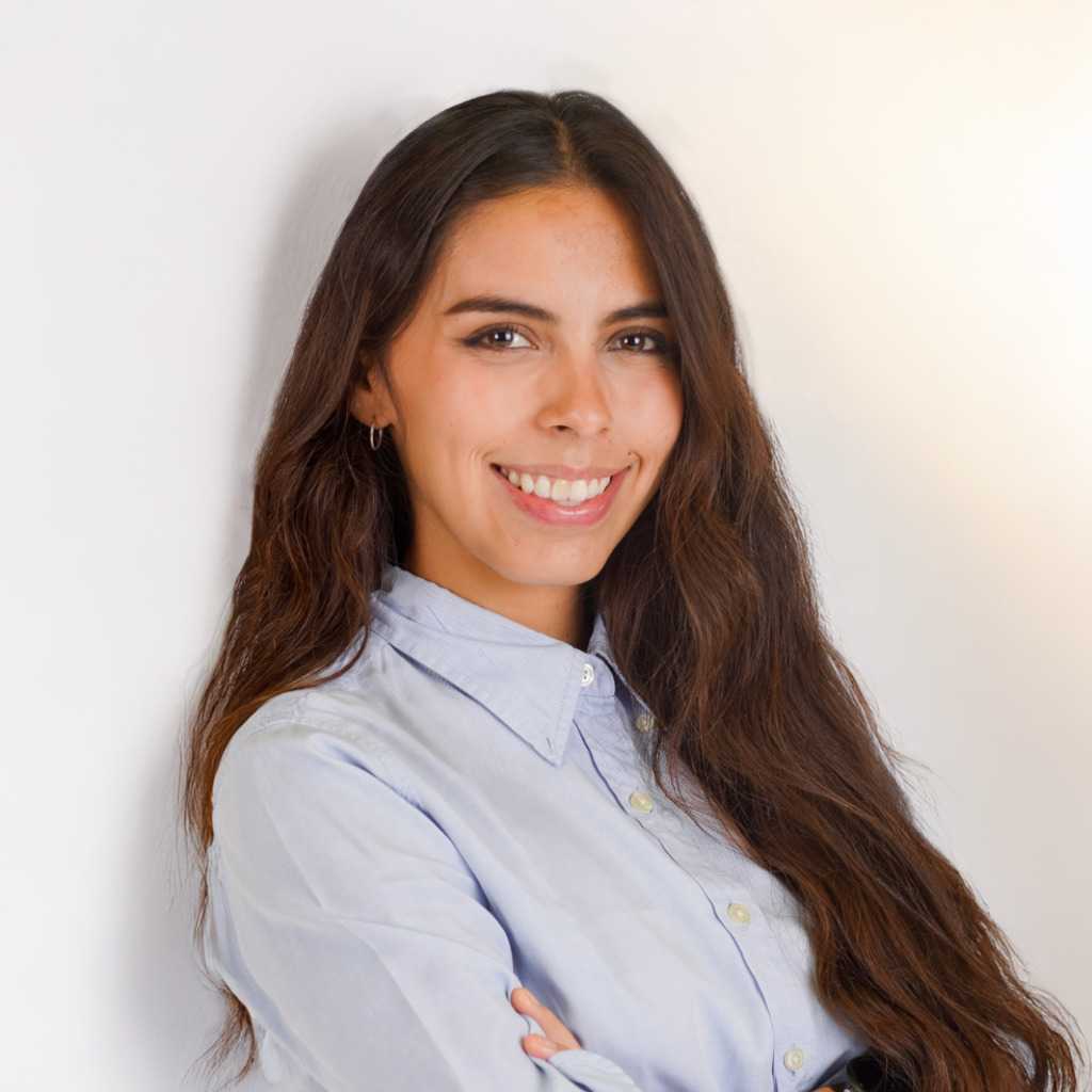 Paula Daniela Alvarez Coronel - Master Thesis Student - Mercedes-Benz ...