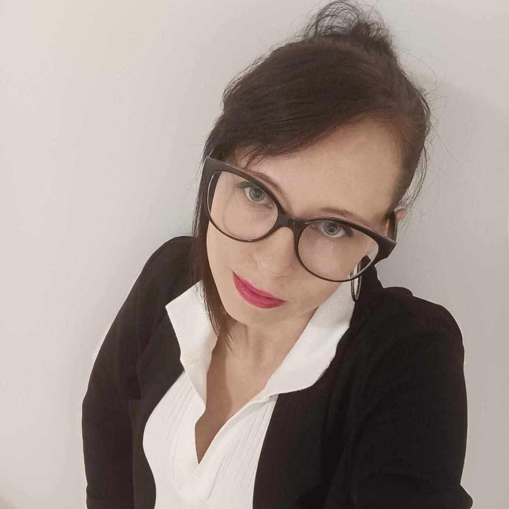 Arina Toth - Contact Center Executive - Covalen | XING