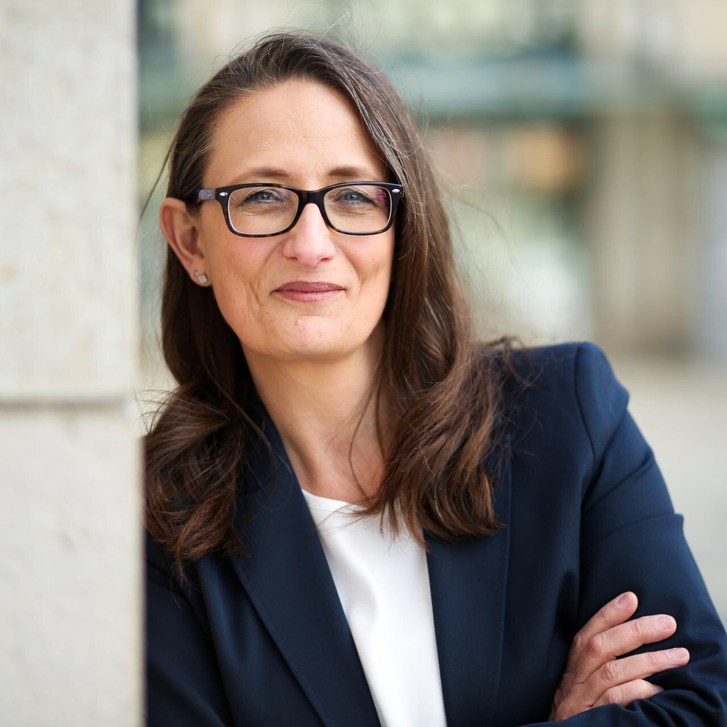 Claudia Held - Coach - Claudia Held-Coaching Training Mediation | XING