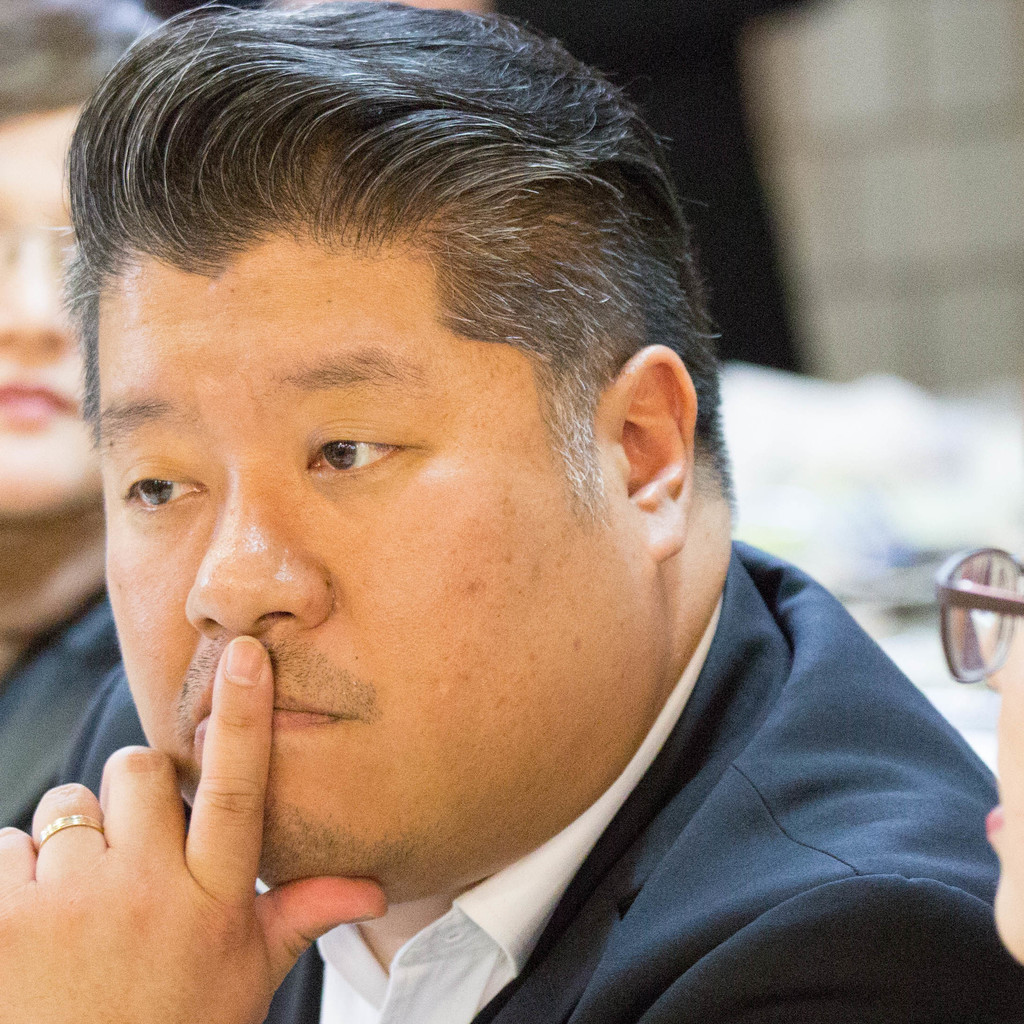 Hyoun Lee's Instagram, Twitter & Facebook on IDCrawl