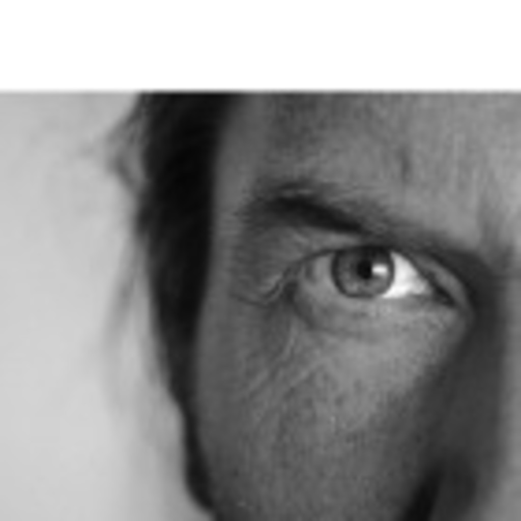 Robert Rhead - Manager, Designer - Crimson Lizard Web Design | XING