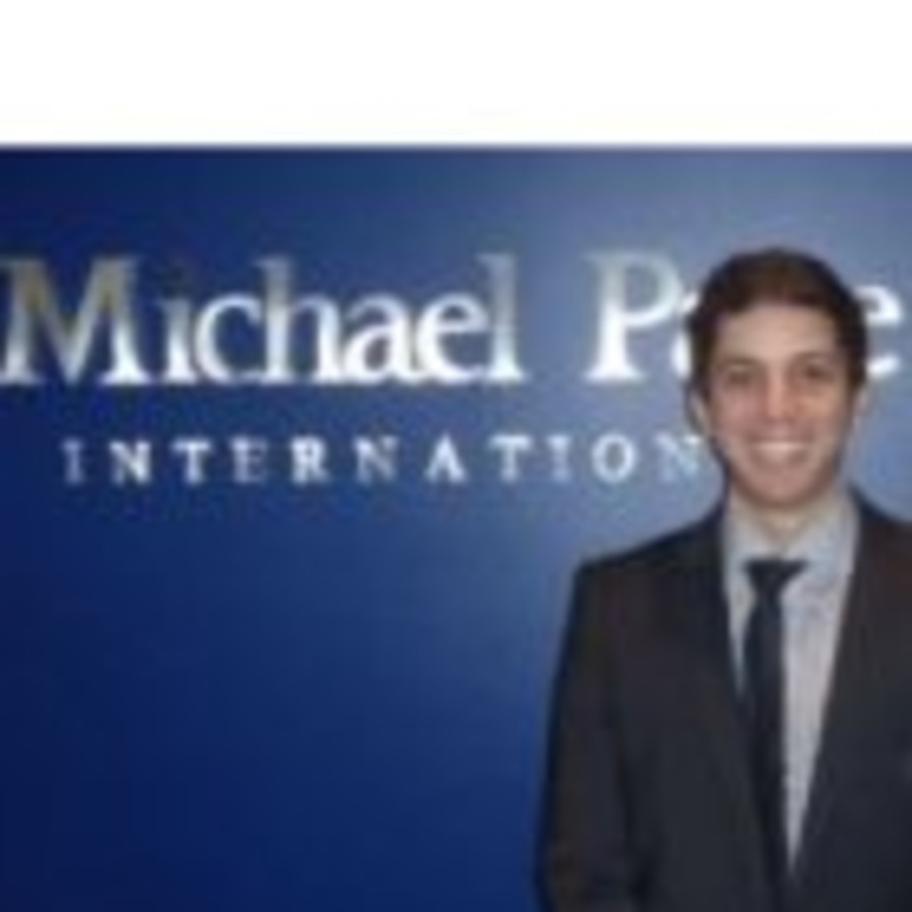 Adam Lorenti - Consultant - Michael Page International | XING