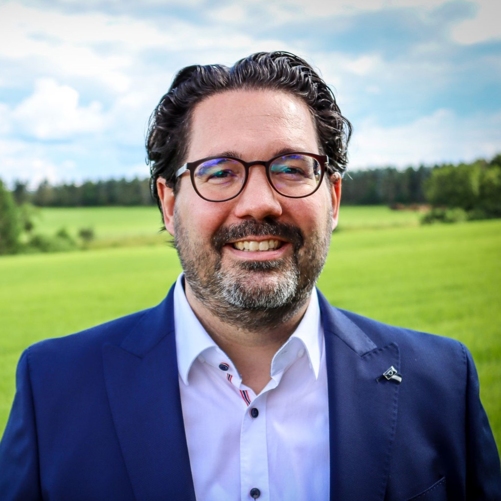 Oliver Wolf's Instagram, Twitter & Facebook on IDCrawl