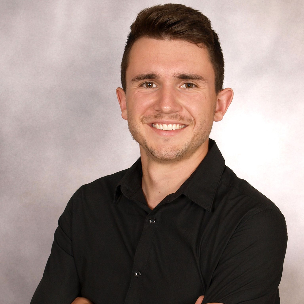 Maximilian Merta - Projektleiter Modernisierung - Leipziger Wohnungs ...