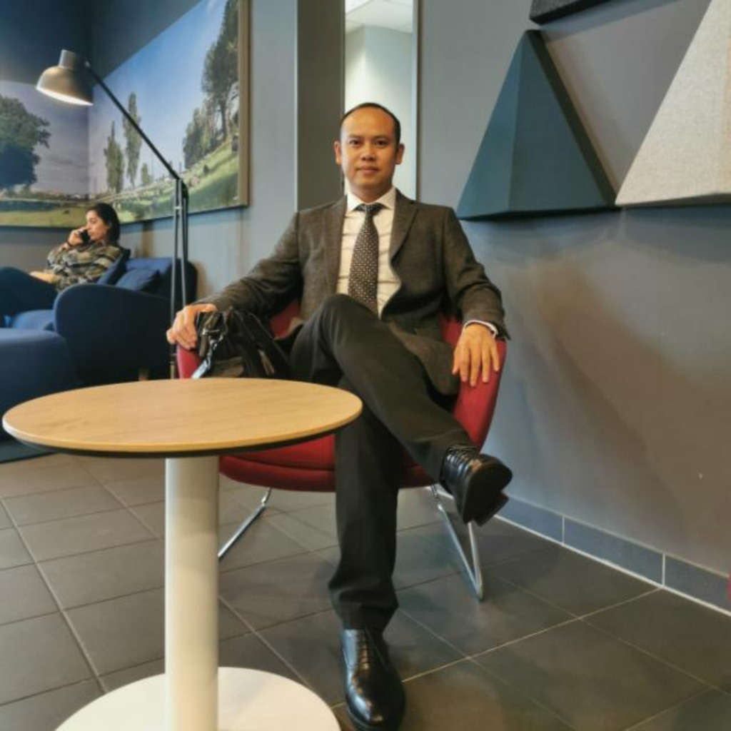 Lin Zhou - Sales Manager - Eastwin Hightech Co., Limited | XING