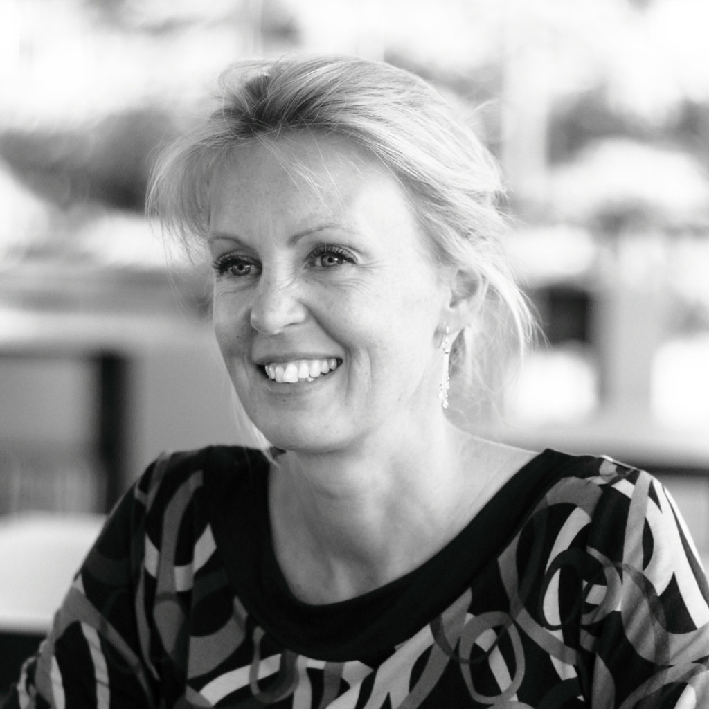 Anna COOK - Deputy Head of Talent Acquisition - CERN | XING