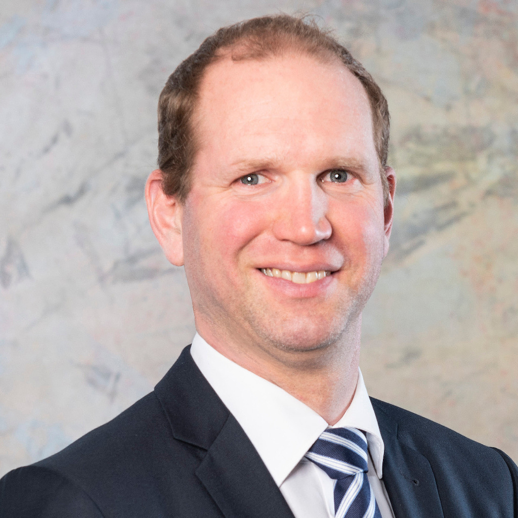 Benjamin Kern - Berater Private Banking/Firmenkunden - Bernhauser Bank eG | XING