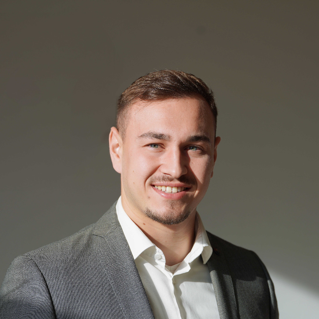 Justin Willett - Immobilien-Akquisiteur - Wullkopf&Eckelmann Immobilien ...