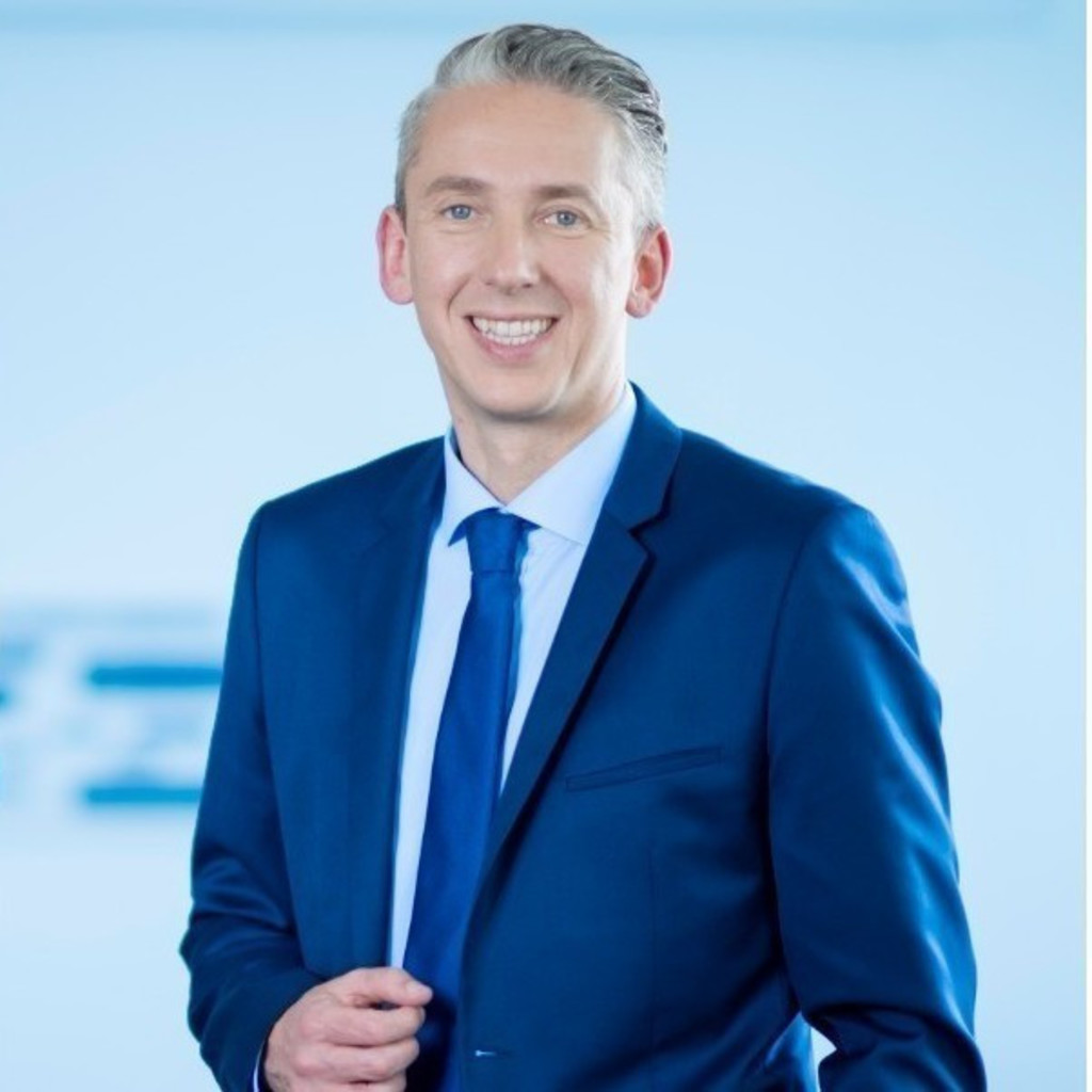 Tim Wedel - Director People, Culture & Organization - Sales Holding ...