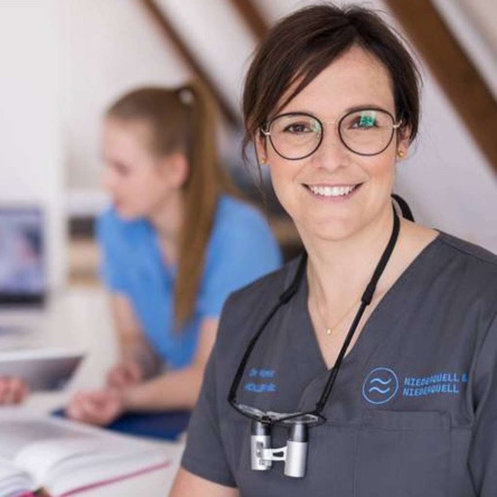 Dr. Romina Viola Holler MSc. - Zahnärztin - NIEDERQUELL & NIEDERQUELL ...
