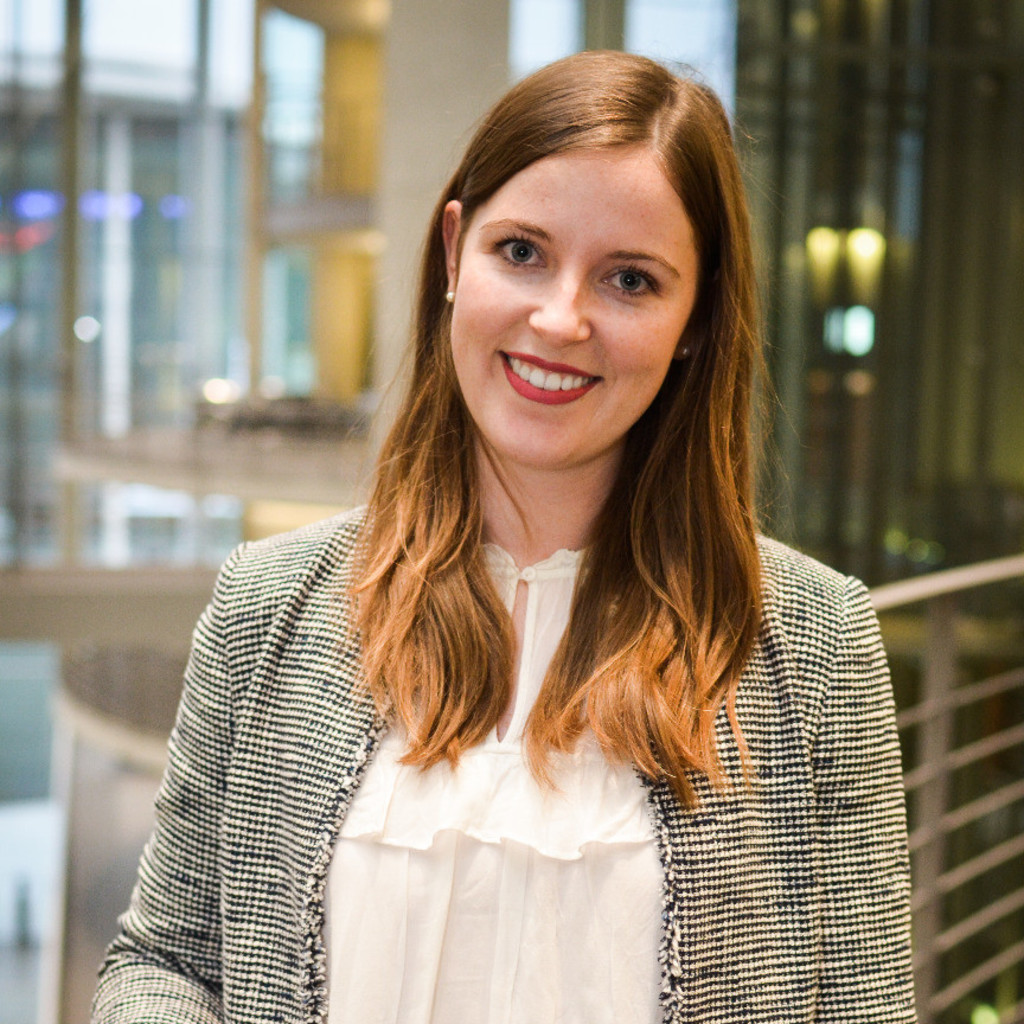 Laura Mack - Abteilungsleiterin Europakoordination - Bundesverband ...