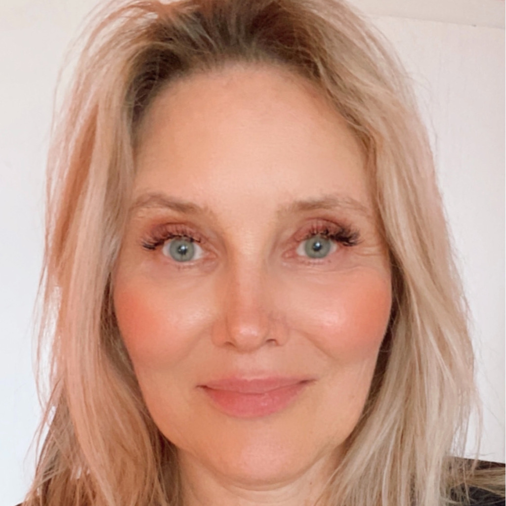 Caroline Huber - Storemanagerin - CHANGE of Scandinavia Germany GmbH | XING