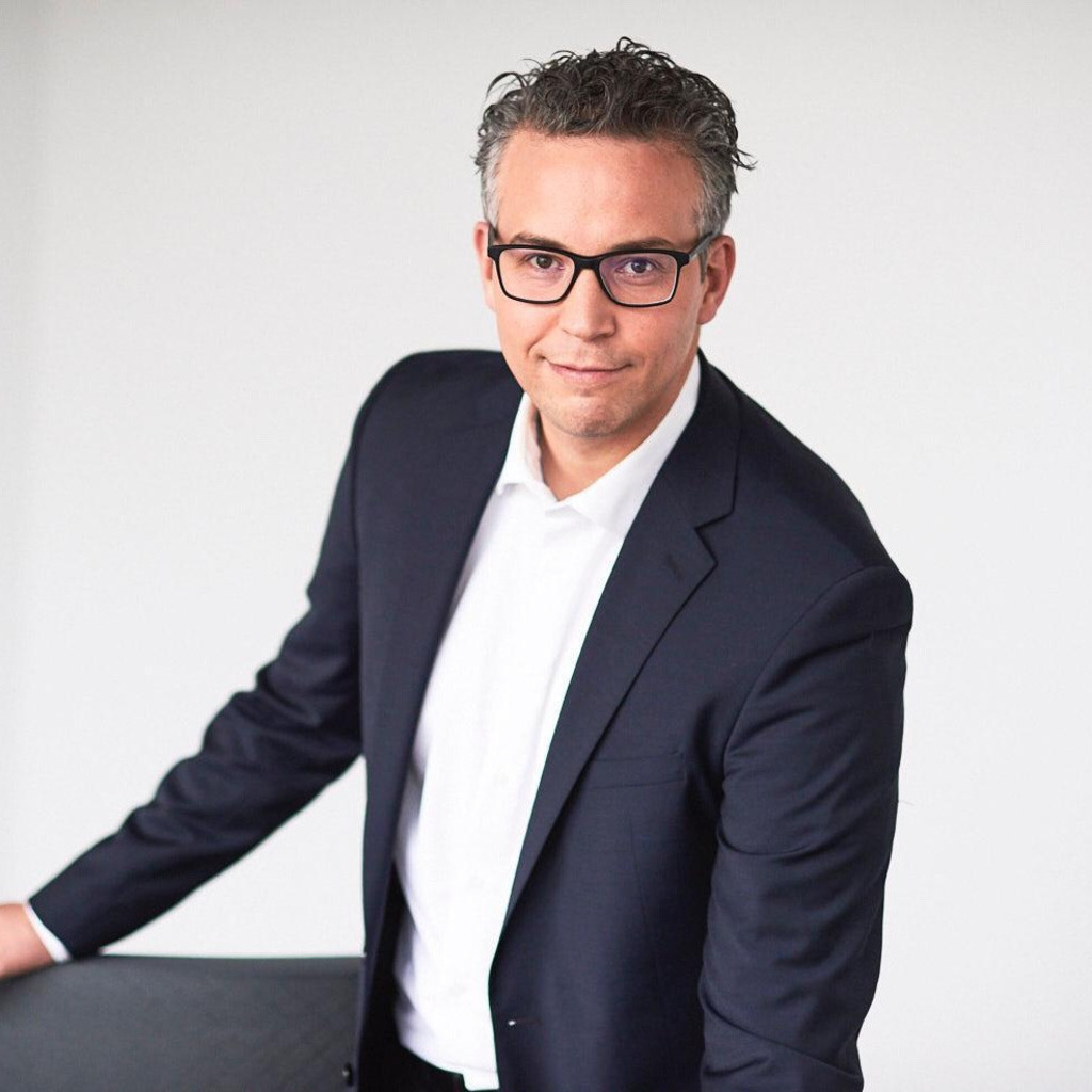 Andreas Siegert - Geschäftsführender Vorstand - PENSIONSKASSE Deutscher ...