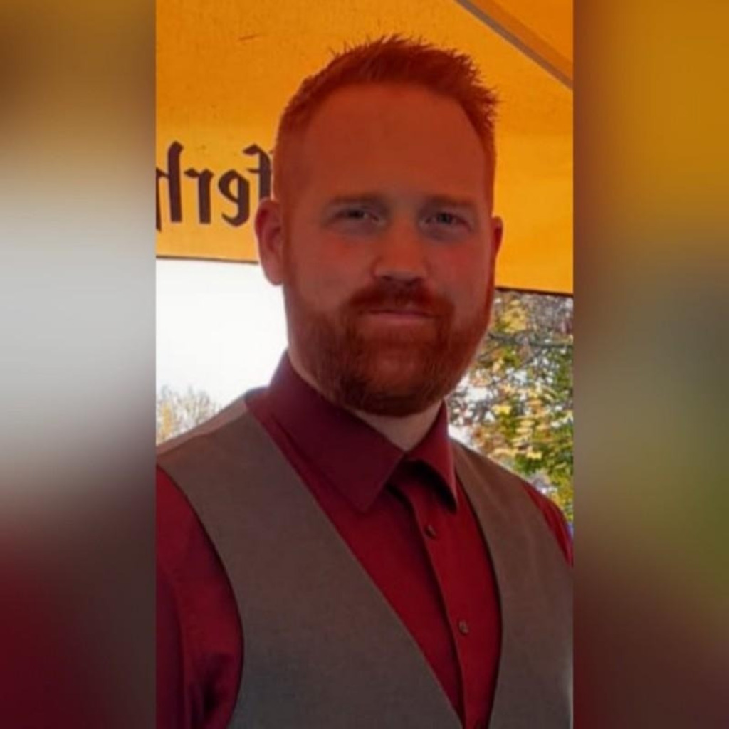 Christopher Gippner - Betriebsleiter - HKL BAUMASCHINEN GmbH | XING