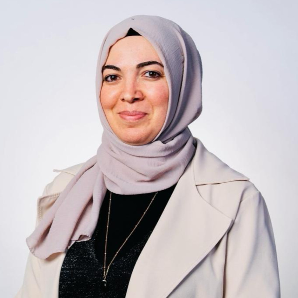 ozlem akcicek - Frontend Developer - Selbstständig | XING