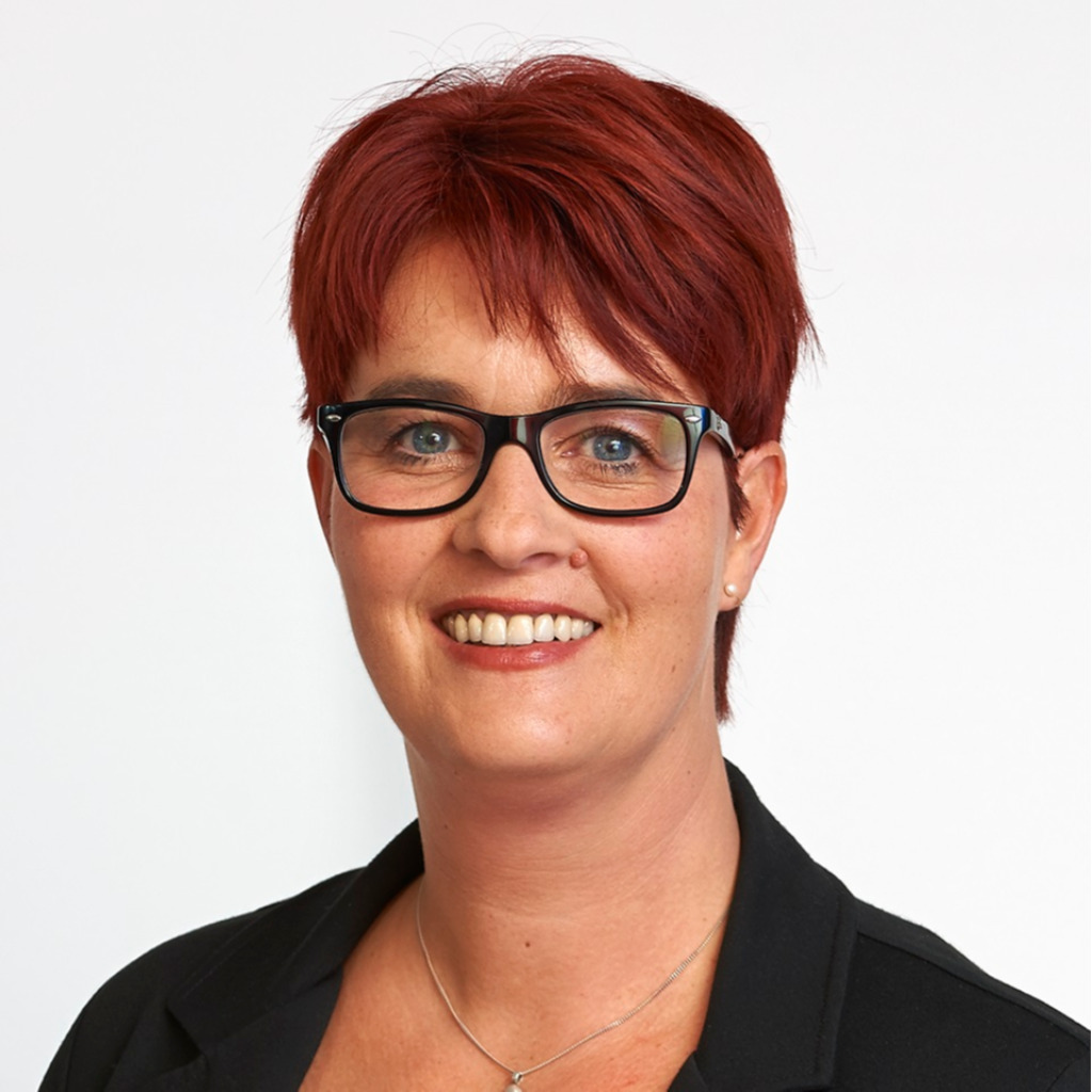 Nicole Engelbart - Bewerbungsmanagement IT - Hörmann KG ...