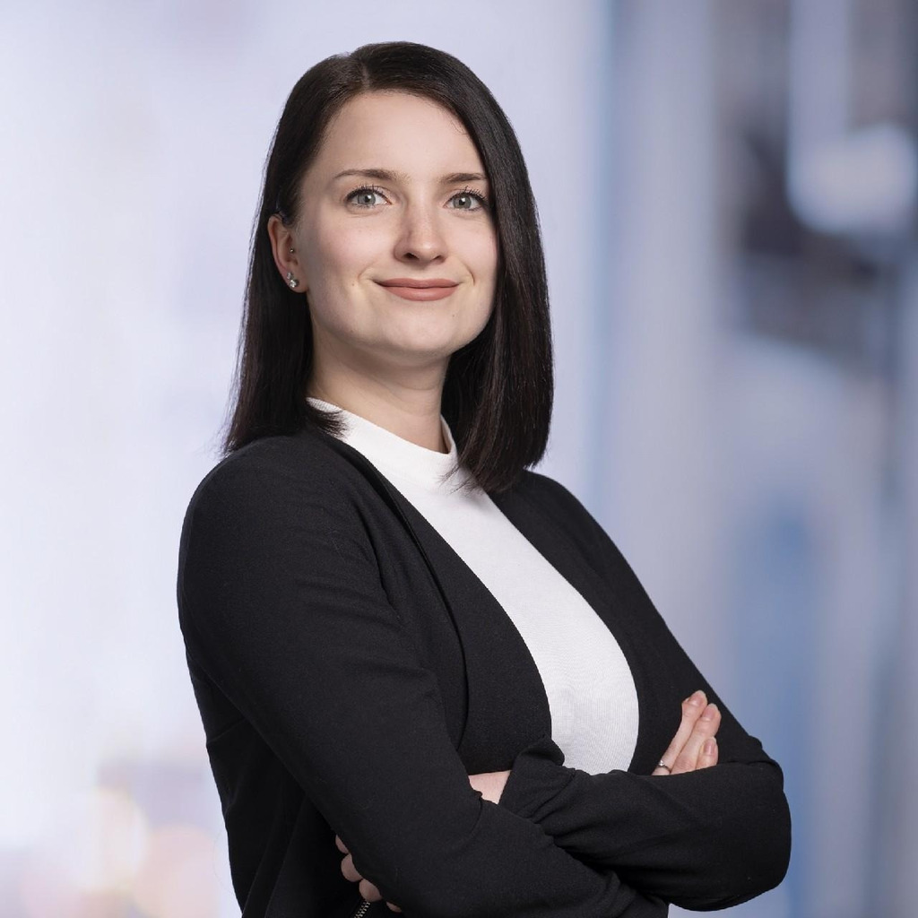 Paula Elsner - Sachbearbeiterin Customer-Service-Center Export - Sika ...