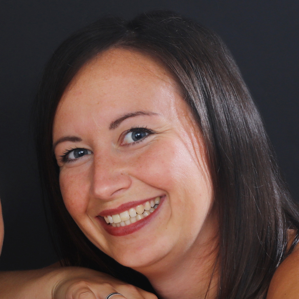 Stephanie Loose's Instagram, Twitter & Facebook on IDCrawl