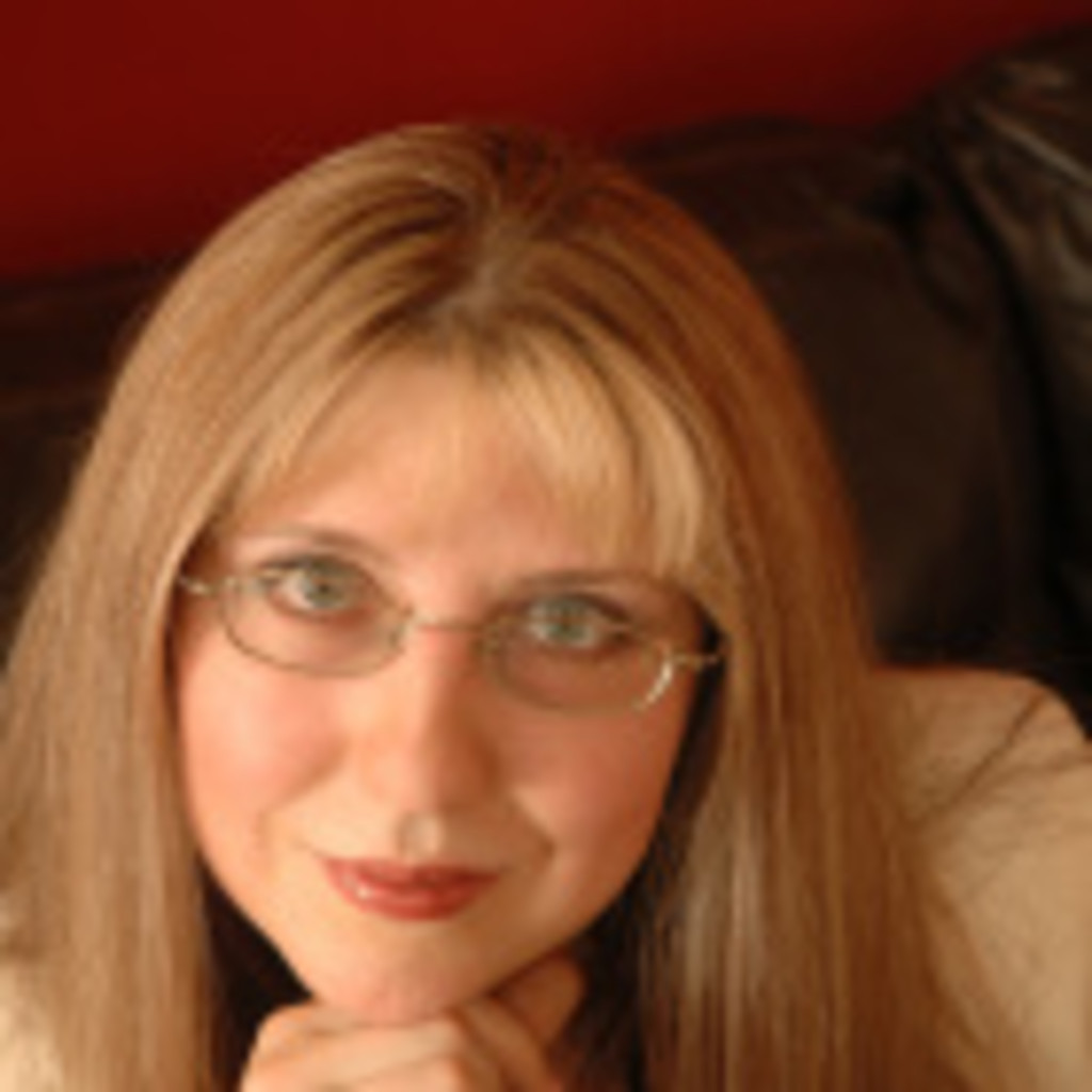 Olessia Smotrova-Taylor - President/CEO, Capture and Proposal ...