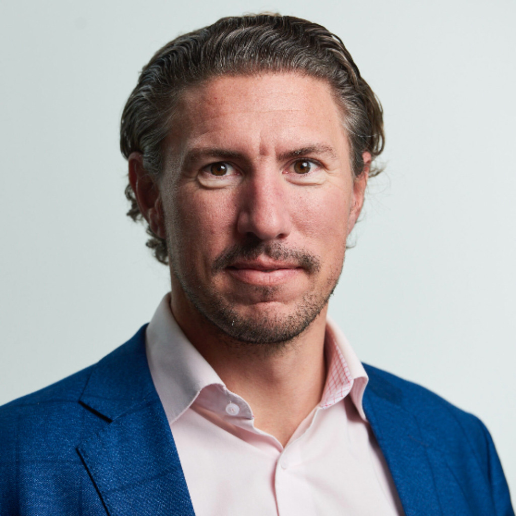 Christopher Maximilian Merl - Senior Distribution Manager ...