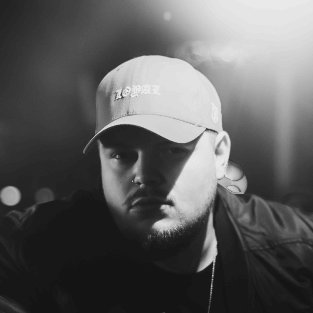 Niklas Dahl - Junior Royalty Manager - Edel | XING