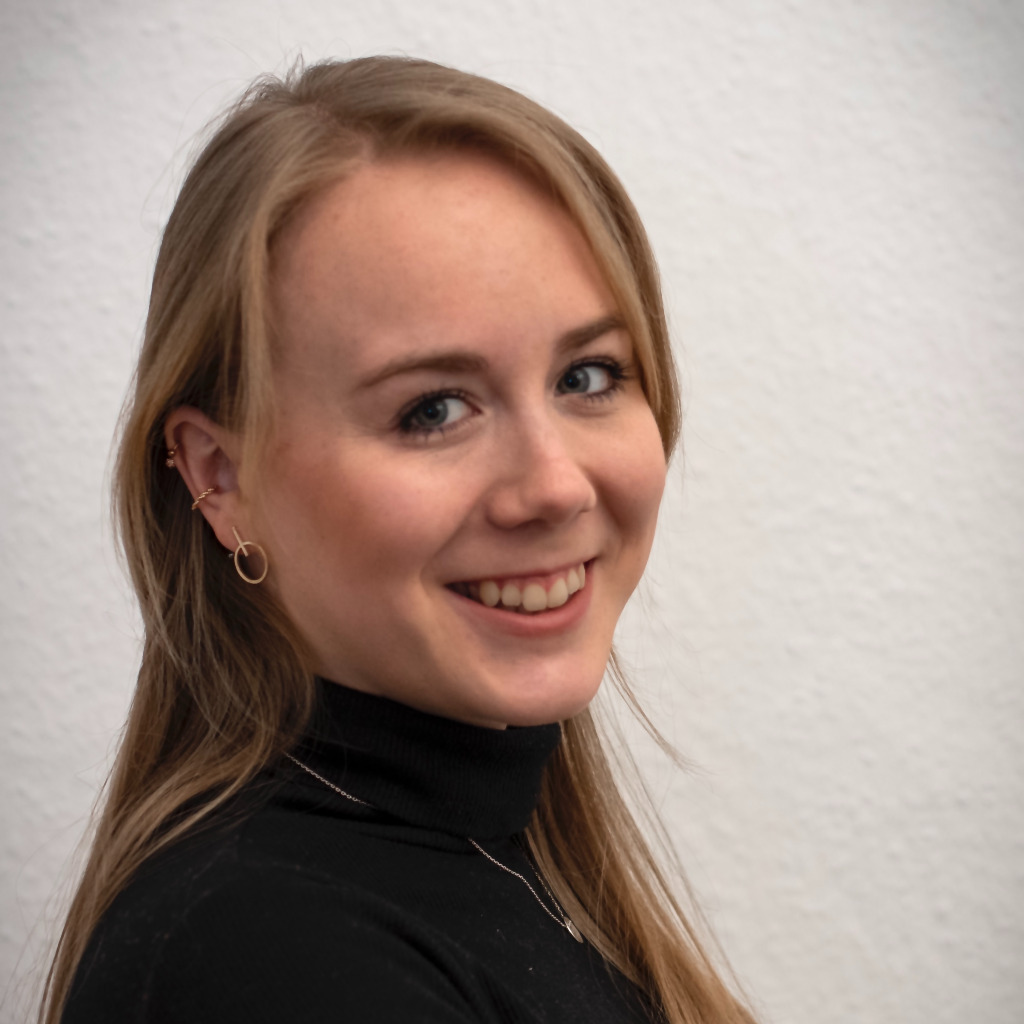 Kim Denise Walter - Social Media Marketing und Content Creation - Kim ...