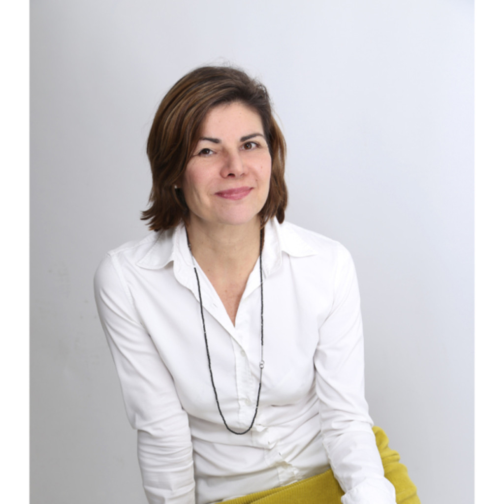 Vera Hanel - Senior Planning Manager TV & Radio - Carat Hamburg | XING