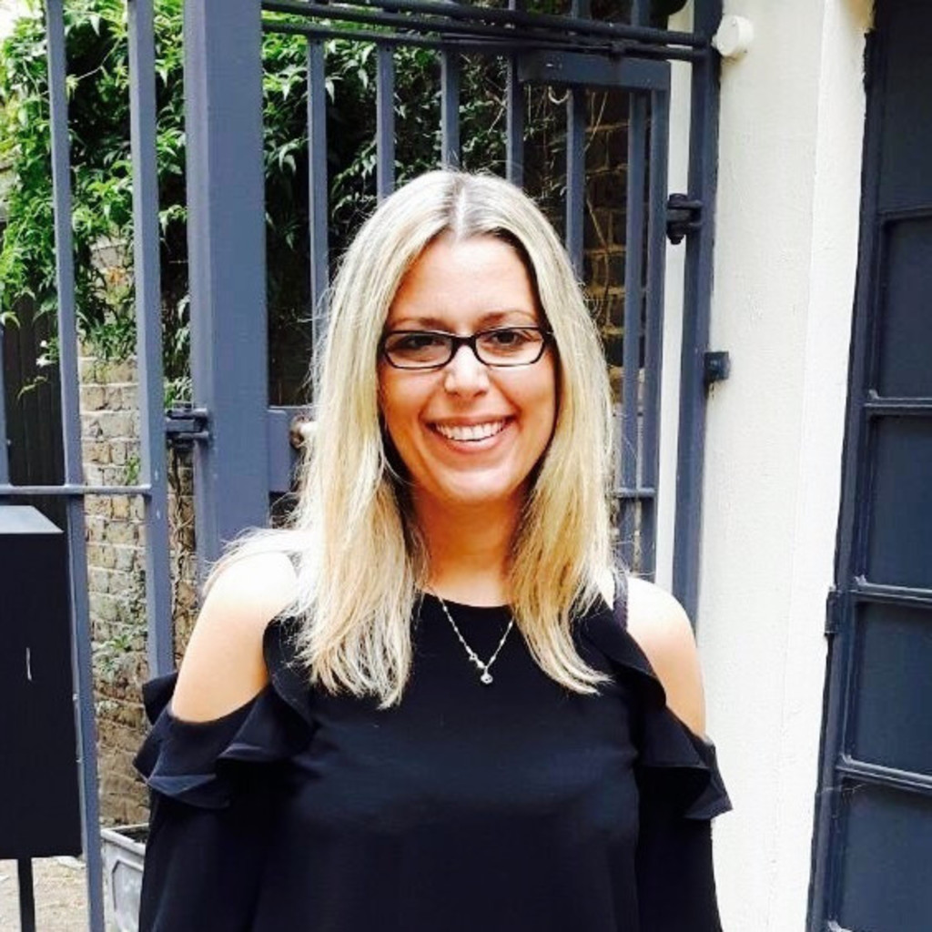 Nicole Radicke - Abteilungsleiterin - Lifestyle Xquisit | XING