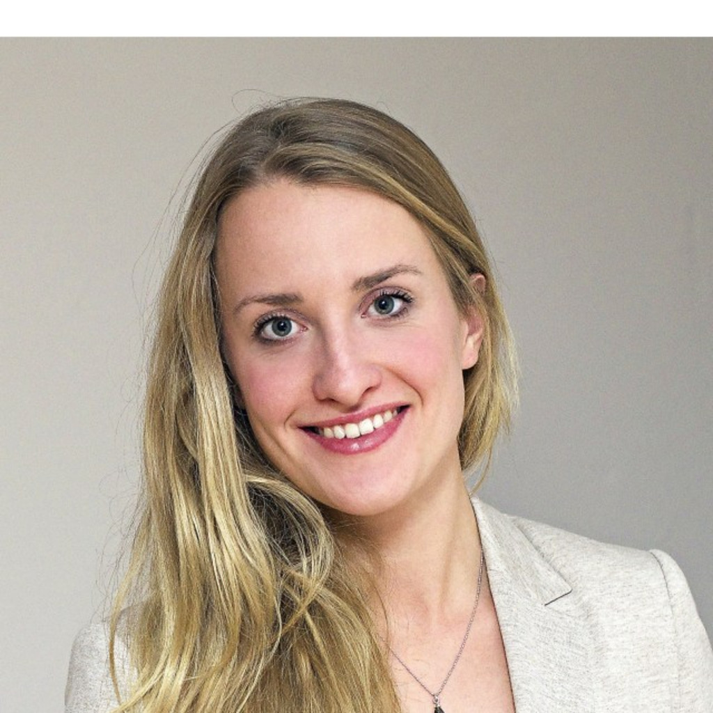 Anne Buck - Stellvertretende Geschäftsführerin - Buck Garten- und ...