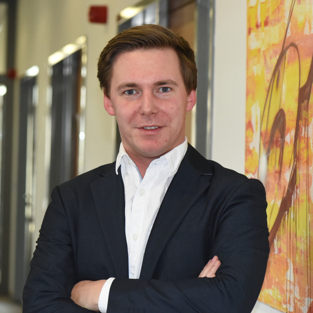 Simon Bless - Managing Partner - ST.SH Immobilienservice GmbH | XING