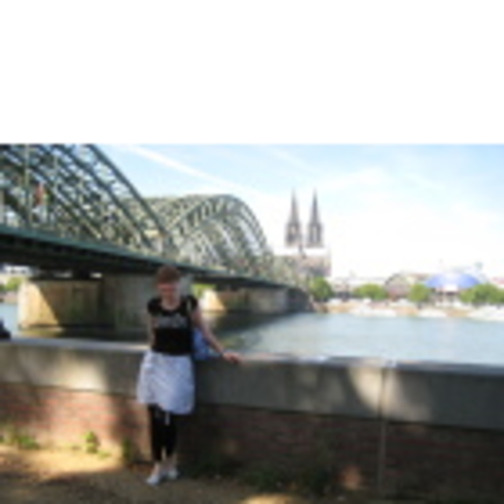 Manuela Lehmann in der Personensuche von Das Telefonbuch