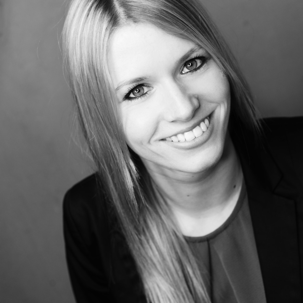 Kristina Peters's Instagram, Twitter & Facebook on IDCrawl