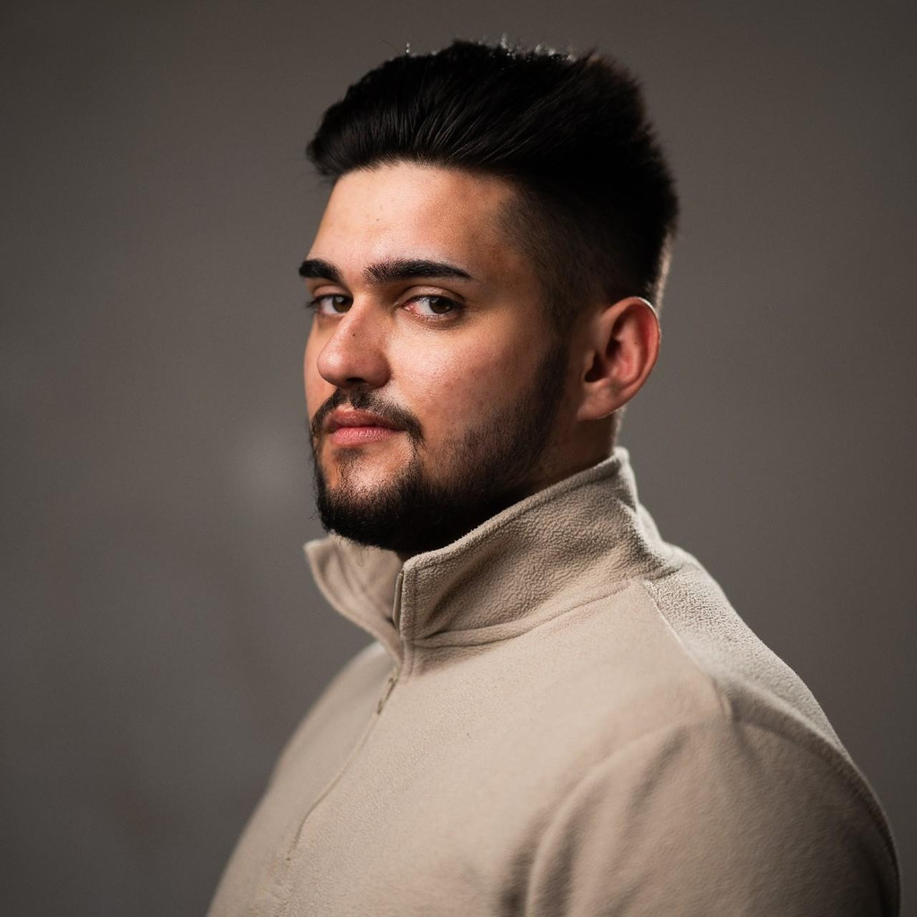 Robin Schaefer's Instagram, Twitter & Facebook on IDCrawl