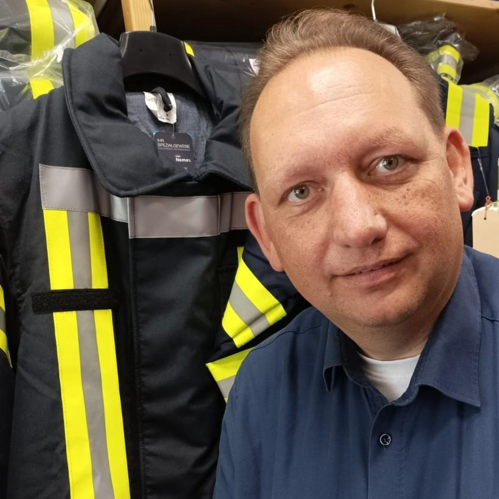 Oliver Svensson - Kaufmännischer Angestellter - Gummi Hamann | XING