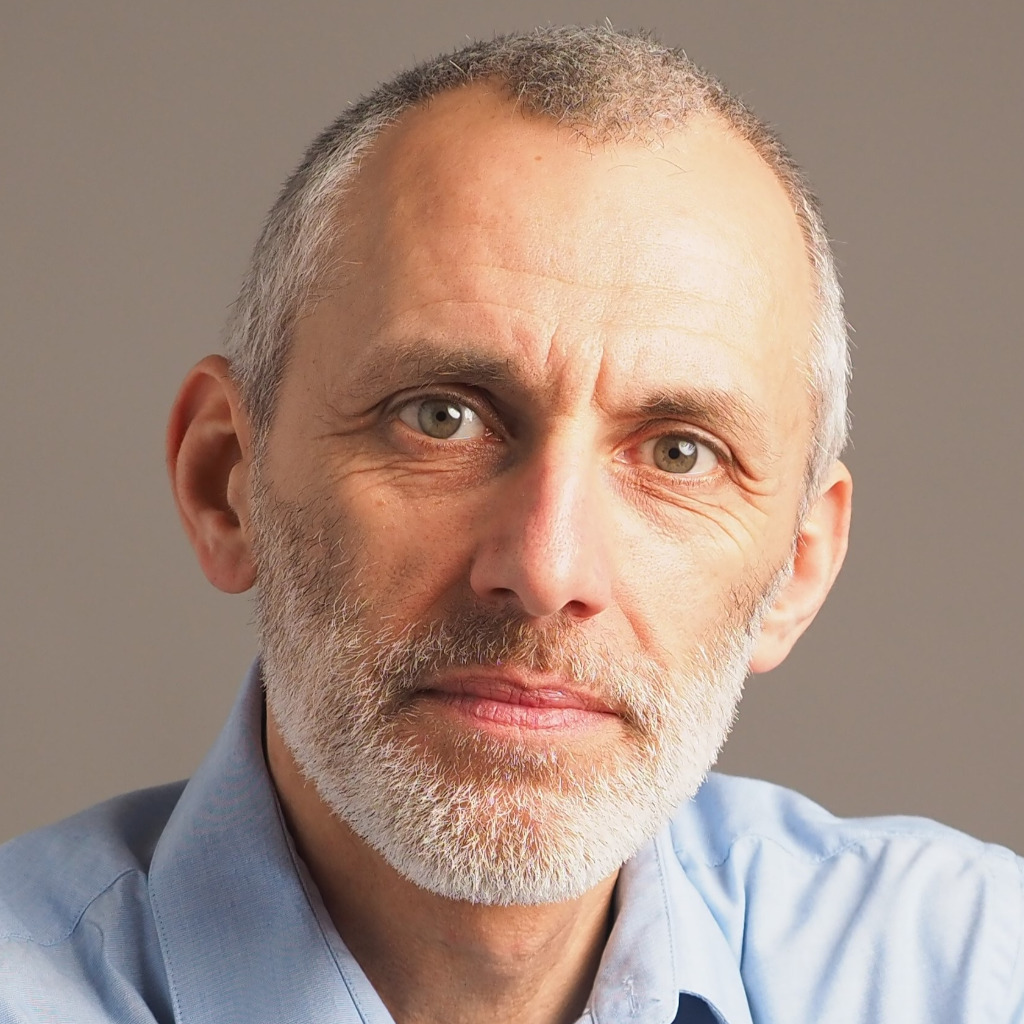 Dr. Renato Reyes - Project Manager; CRA - CRO | XING