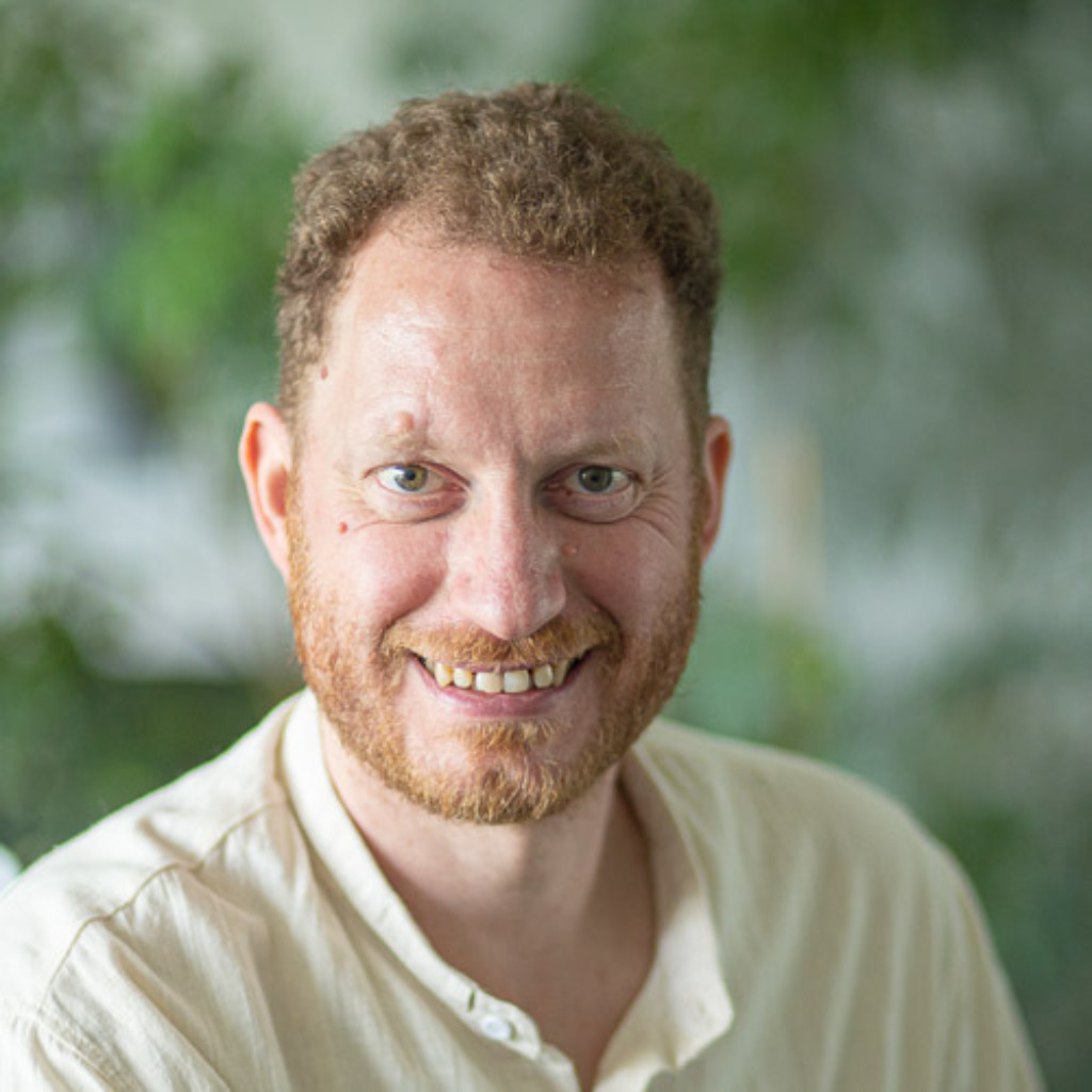 Lars Ihring - Head of Community Management - fotocommunity | XING