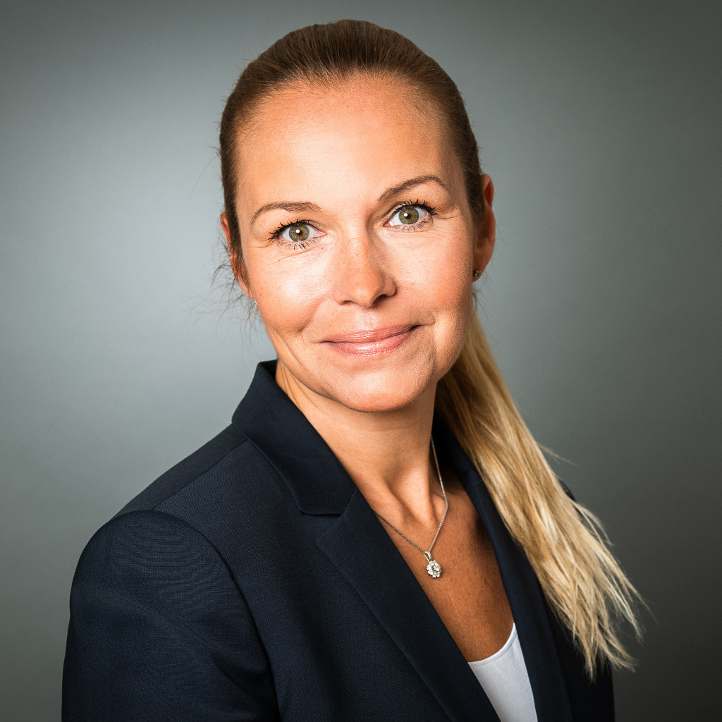 Julia Lux - Leiterin Einkauf Architekten und Ingenieurleistungen - Deutsche Bahn | XING