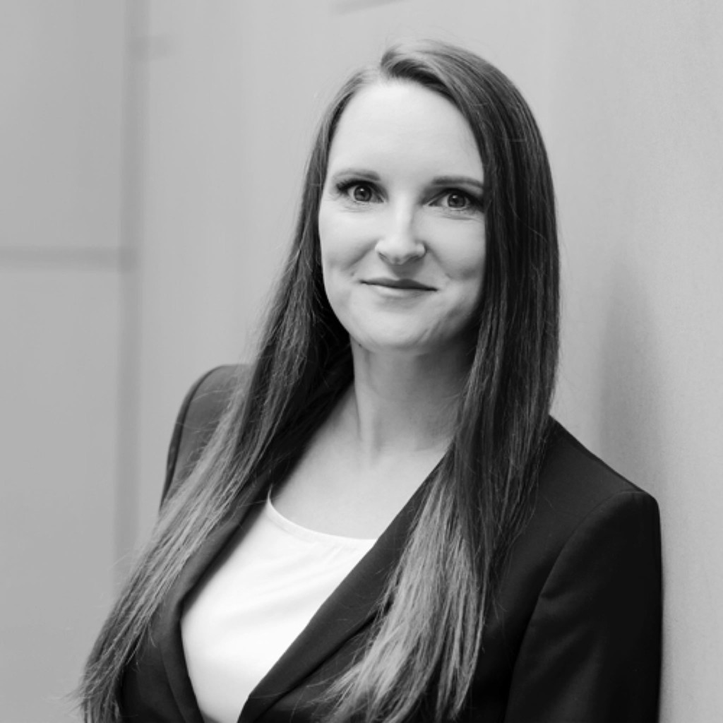 Dr. Lisa Held - Pharmakovigilanz Managerin - HWI pharma services GmbH ...