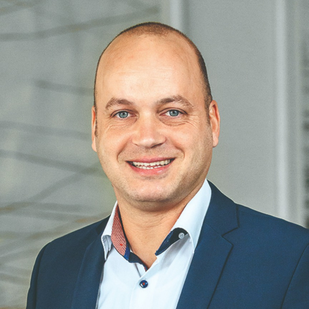 Wolfgang Pauscher - Leiter Finanzbuchhaltung - JAKO AG | XING