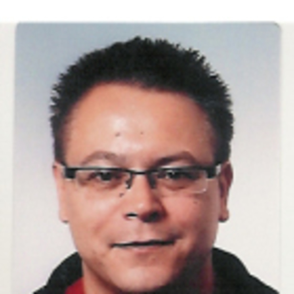 Robert van Praag - CEO - EAI Experts | XING