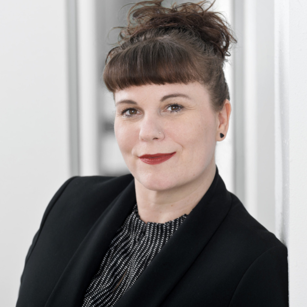 Simone Engel - Abteilungsleiterin Marketing - BAG ...