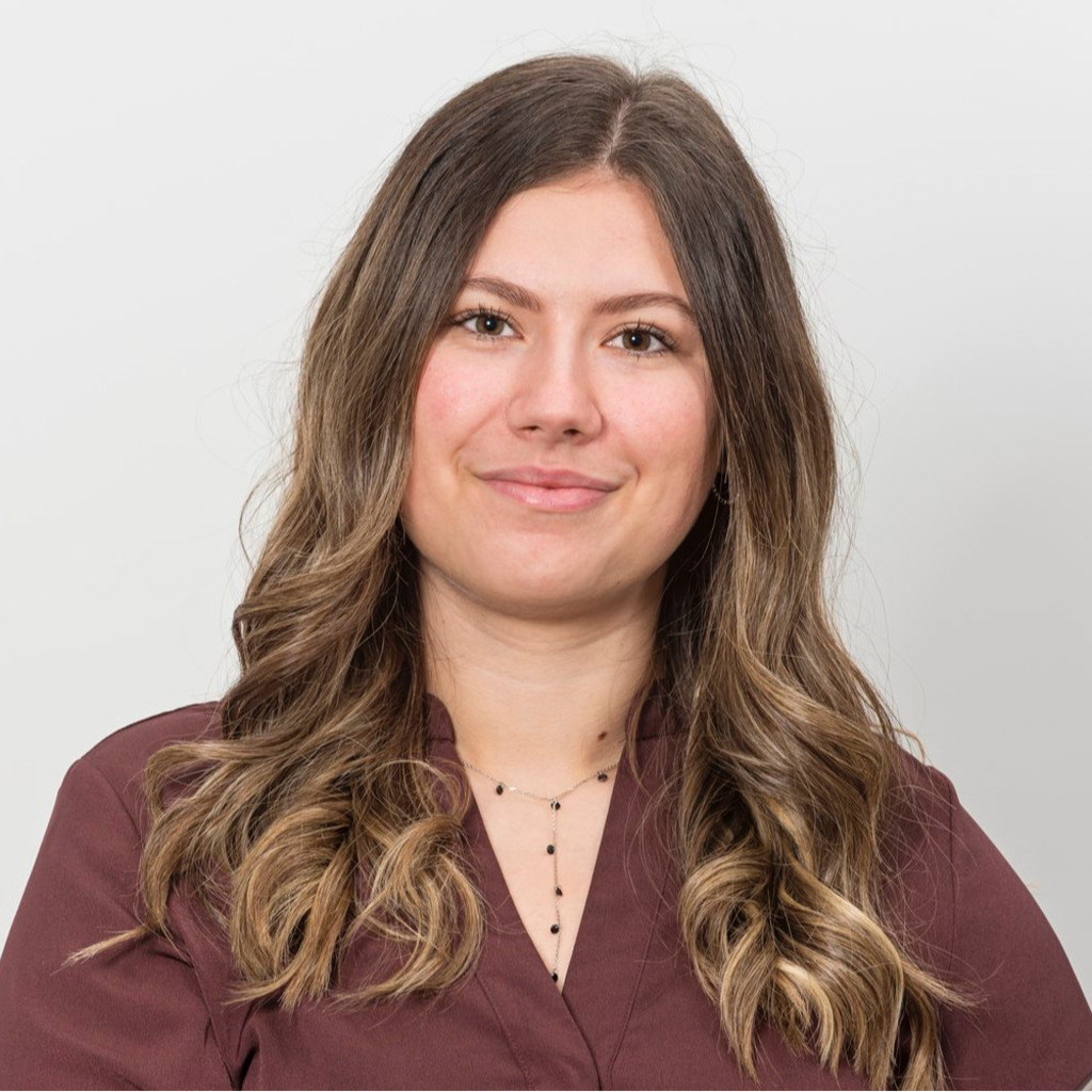 Sandra Kott - Steuerfachangestellte - HWP ETL GmbH ...