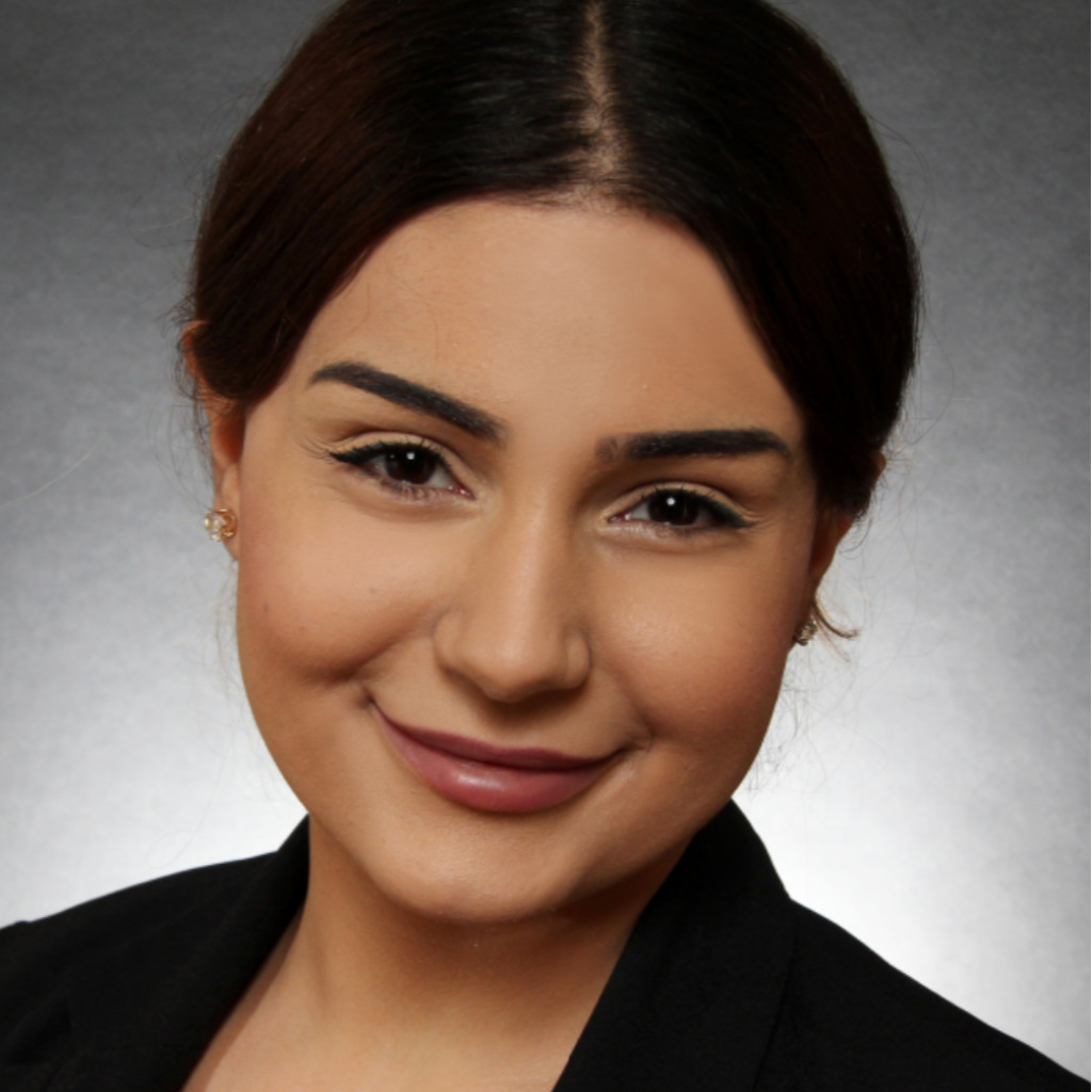 Kübra Cetin - Werkstudentin - Deutsche GigaNetz GmbH | XING