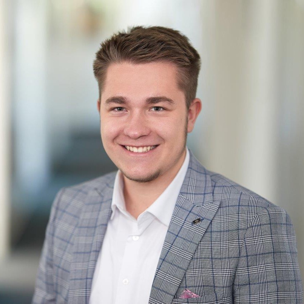 Marius Friebe - Referent der Geschäftsführung - RVM Versicherungsmakler ...