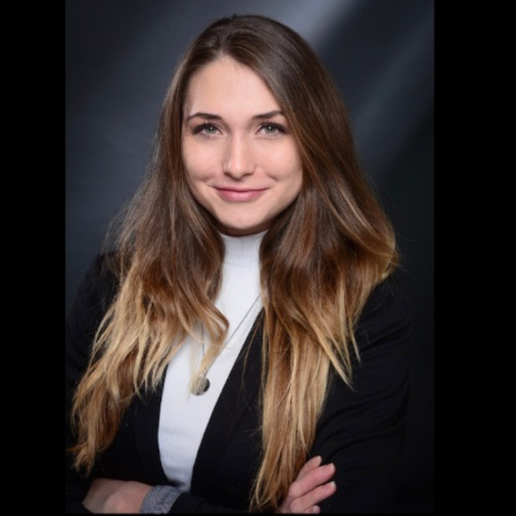 Sina-Jo Peters - Senior Office Manager - Forto | XING