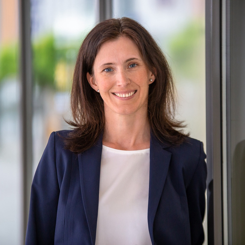 Angela Rieke - Bezirksdirektorin - Bausparkasse Schwäbisch Hall AG | XING