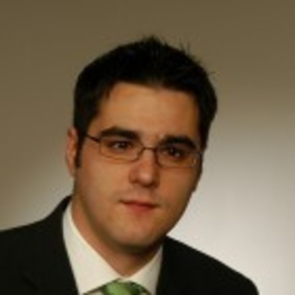 Sebastian Schumann - Senior Manager Service & Facility Management ...