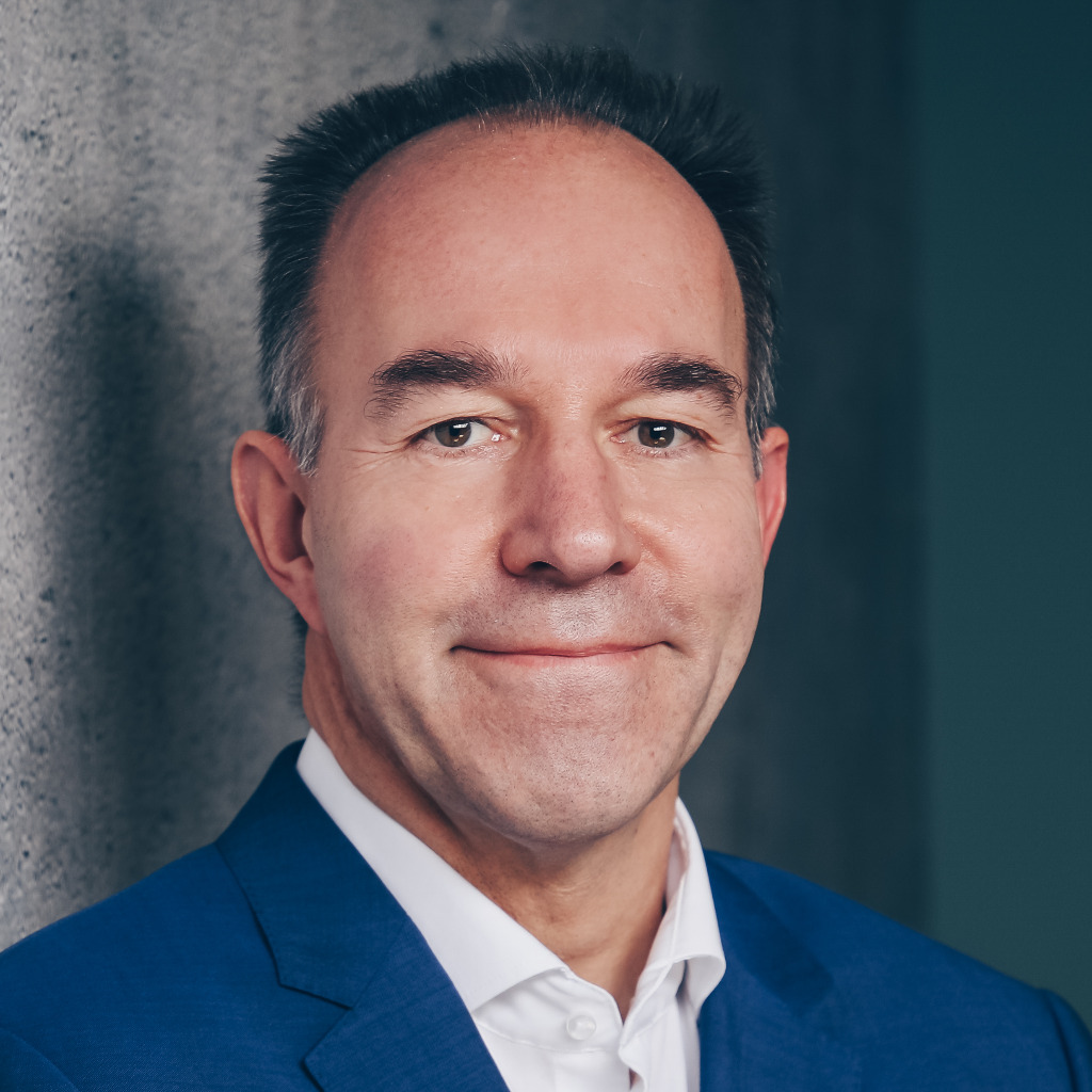 Dipl.-Ing. Georg Brömmelhues - Leiter Super Chapter FM - Deutsche ...